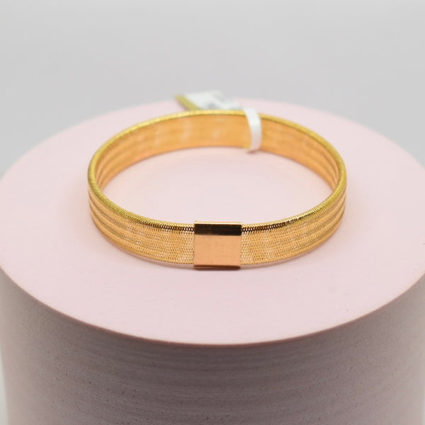 Real 18K Yellow Gold - Stretchable Thick Bangle – Sana Jewellers
